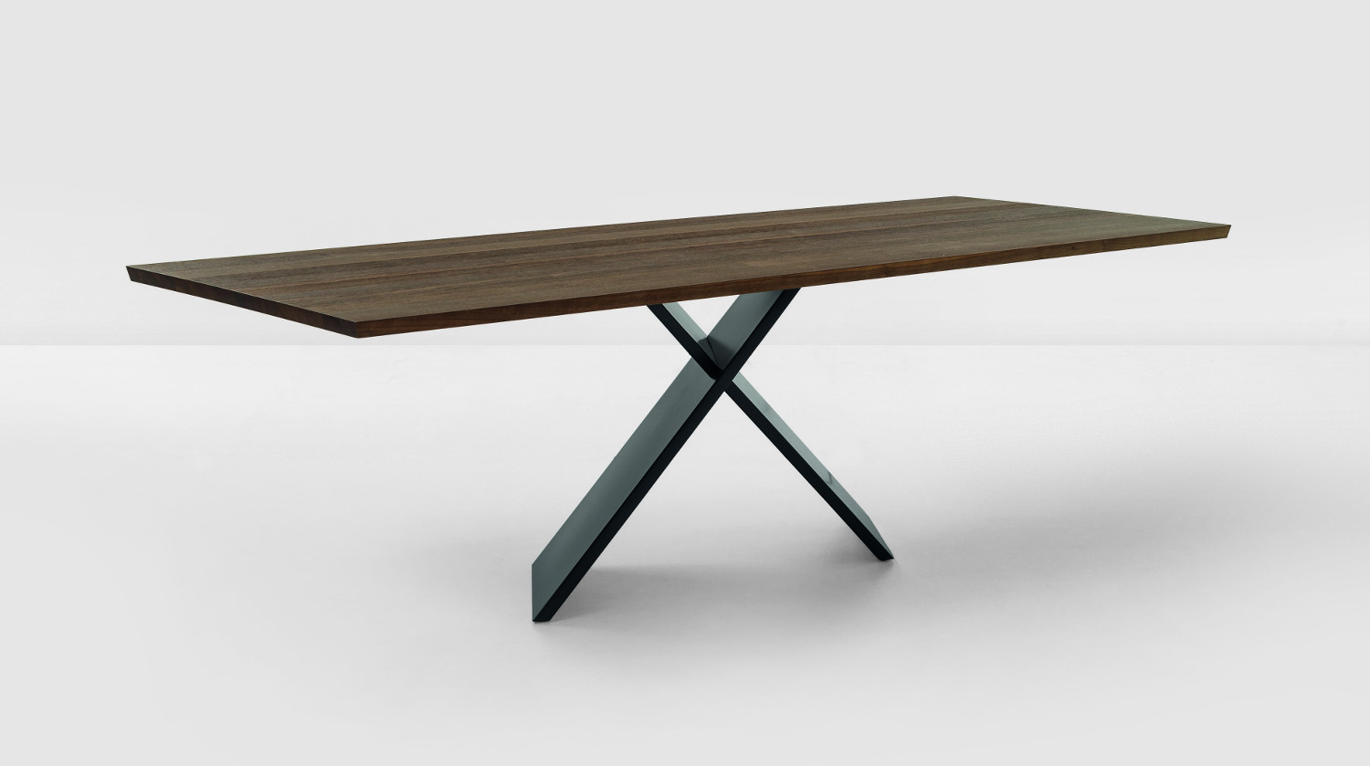 Dining Tables: AX